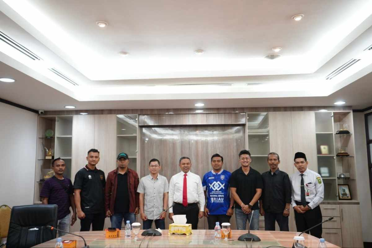 GoRiau - Nama Stadion Kaharudin Nasution Diusulkan Diganti, Gubernur: Mari Kita Musyawarahkan