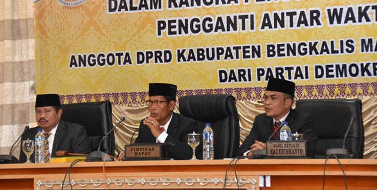 GoRiau - Nanang Haryanto Dilantik Sebagai PAW Anggota DPRD Bengkalis GoRiau - Nanang Haryanto Dilantik Sebagai PAW Anggota DPRD Bengkalis