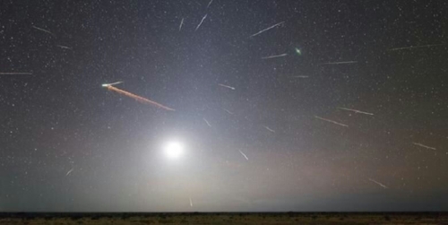 GoRiau - Jangan Lewatkan, Malam Ini dan Besok Terjadi Hujan Meteor, 80 ... GoRiau - Jangan Lewatkan, Malam Ini dan Besok Terjadi Hujan Meteor, 80 ...