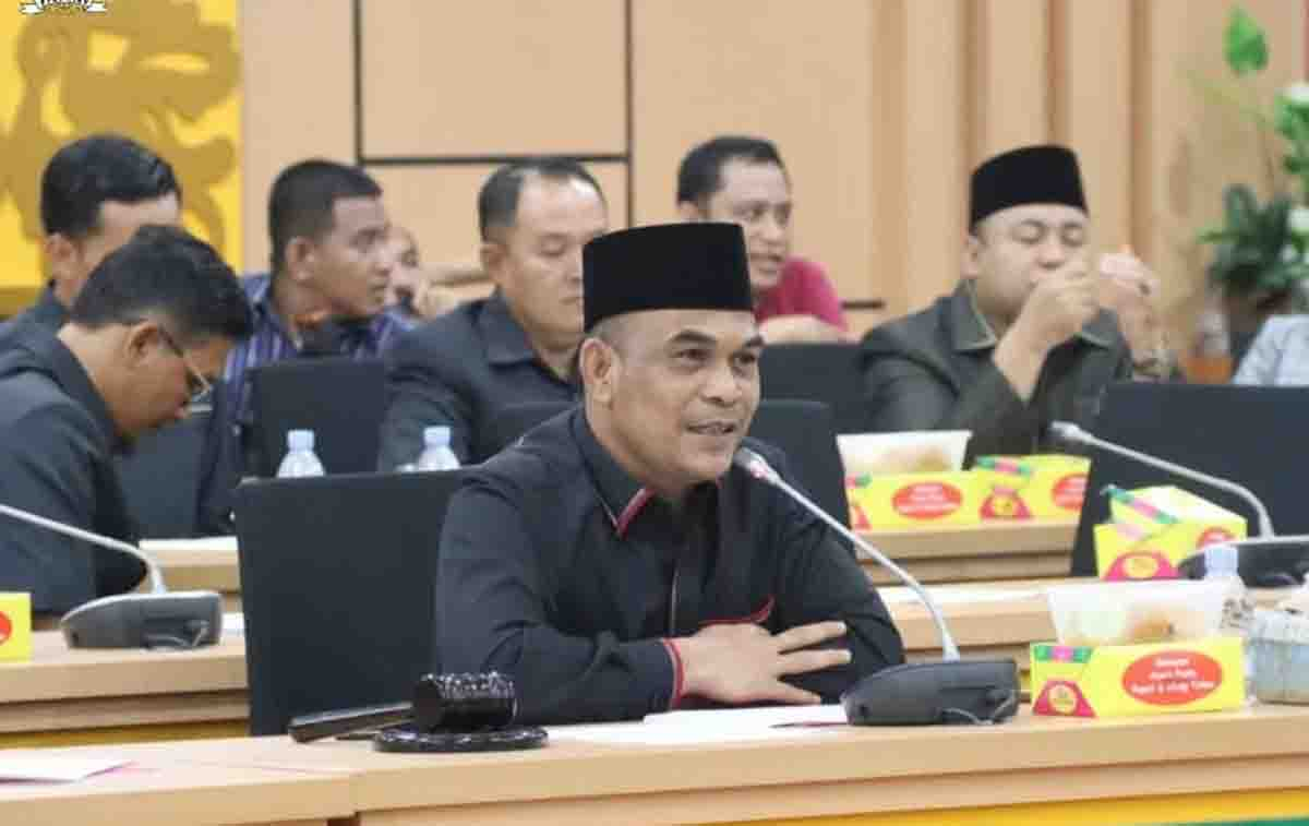 GoRiau - Ketua DPRD Riau Bantah Kabar Pokir Dicoret dari APBD 2025