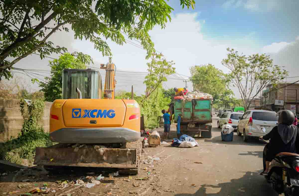 GoRiau - DLHK Pekanbaru Tetapkan Jam Buang Sampah Hanya Pukul 19.00–21.00 WIB, Pelanggaran akan ...