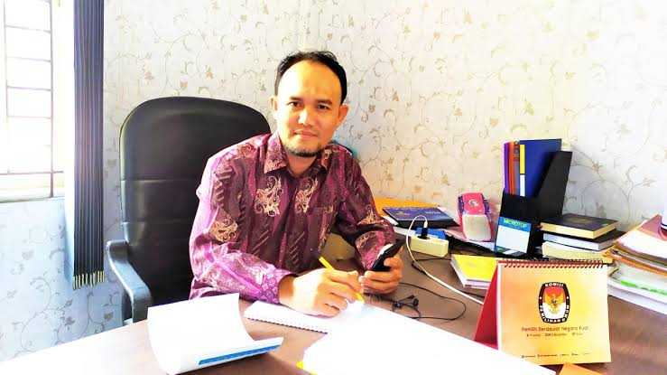 GoRiau - Banyak Bacaleg BMS, Parpol Diminta Perbaiki Berkas GoRiau - Banyak Bacaleg BMS, Parpol Diminta Perbaiki Berkas