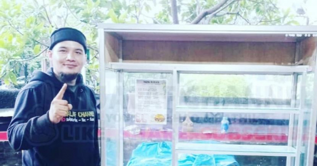 GoRiau - Kisah Mualaf Erik Riyanto, Murtadkan 4 Orang Sebelum Bersyahadat