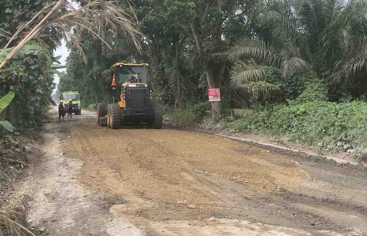 GoRiau - 4 Titik Kerusakan Lintas Kota Batak - Petapahan Mulai ...